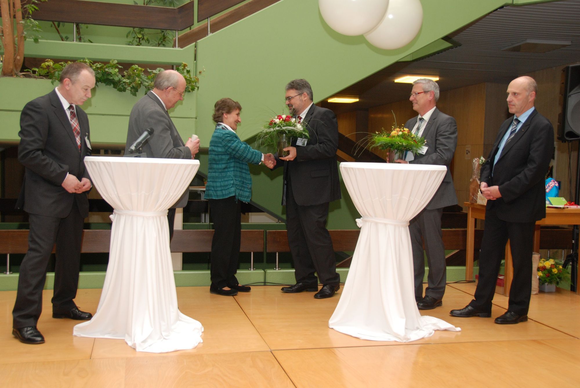 Förderwerk St. Nikolaus: Verabschiedung nach Jahrzenten - b4bschwaben.de