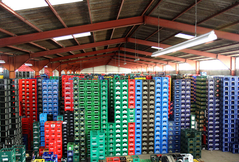 Roman Mayer: Farbenspiel mit und ohne Inhalt - Augsburg - B4B Schwaben