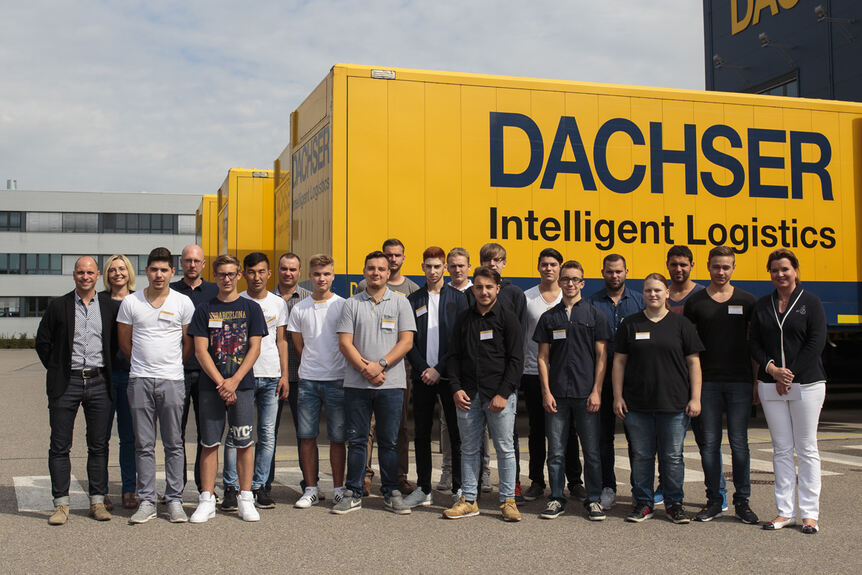 Ausbildungsbeginn bei Dachser in Gersthofen: mehr Azubis als im Vorjahr ...