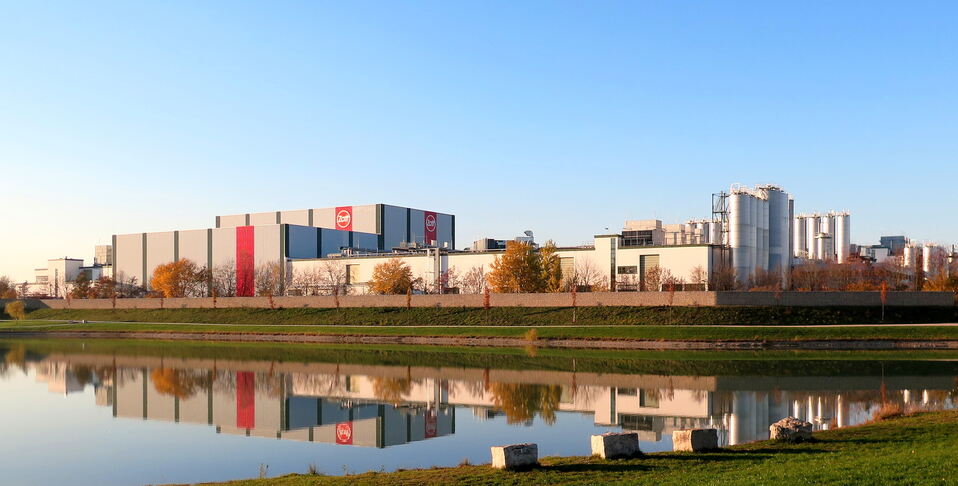 Zott übernimmt vietnamesischen Importeur Delys - Donau-Ries - B4B Schwaben