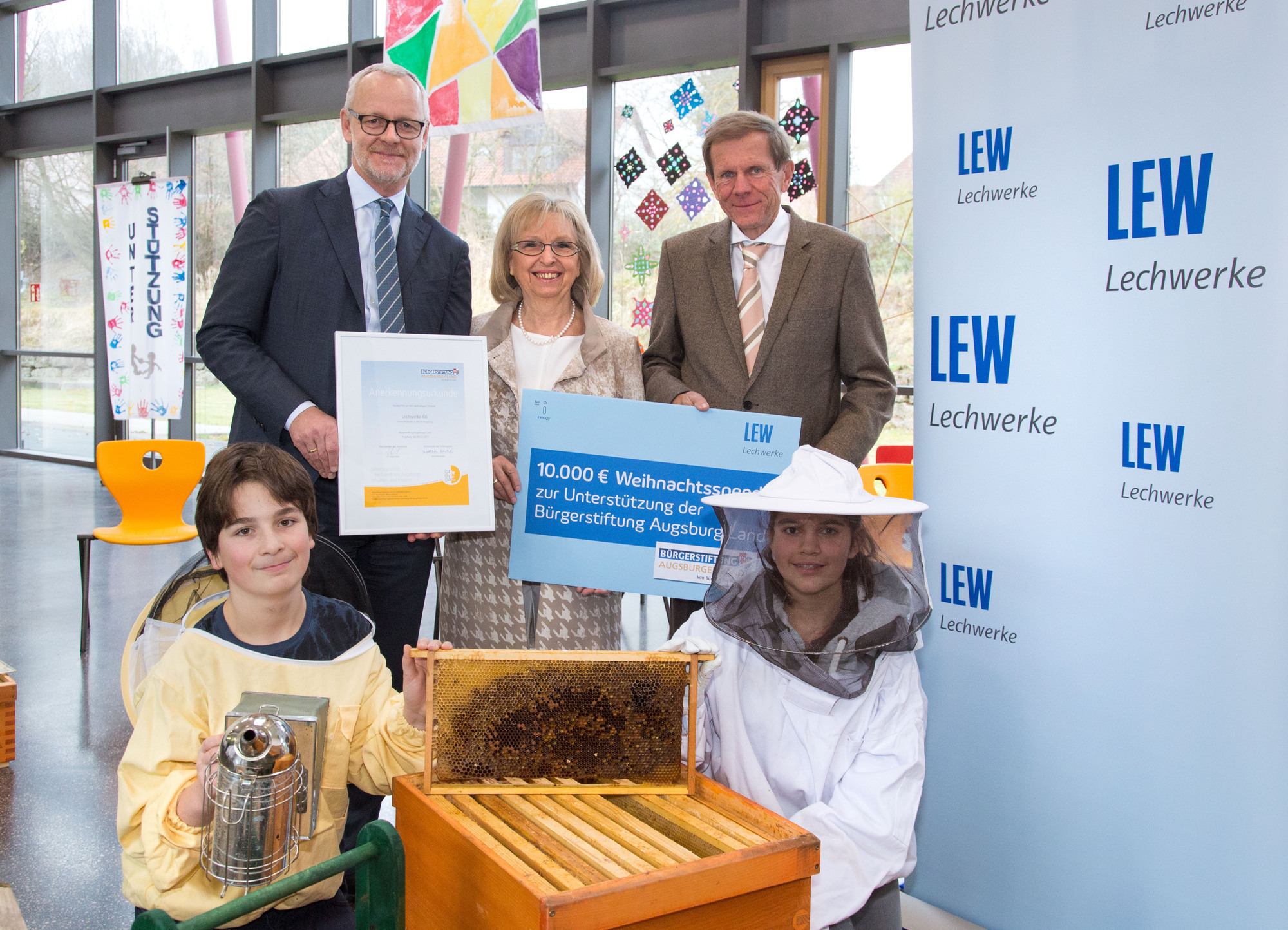Lechwerke AG spendet dreimal für die Region - b4bschwaben.de