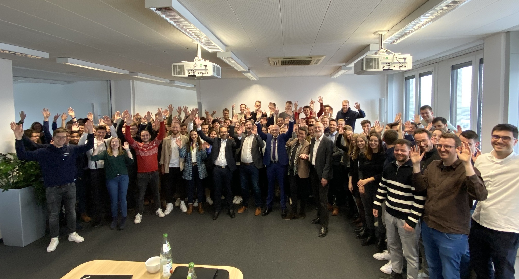 Bayerischer Digitalminister Dr. Fabian Mehring besucht ...