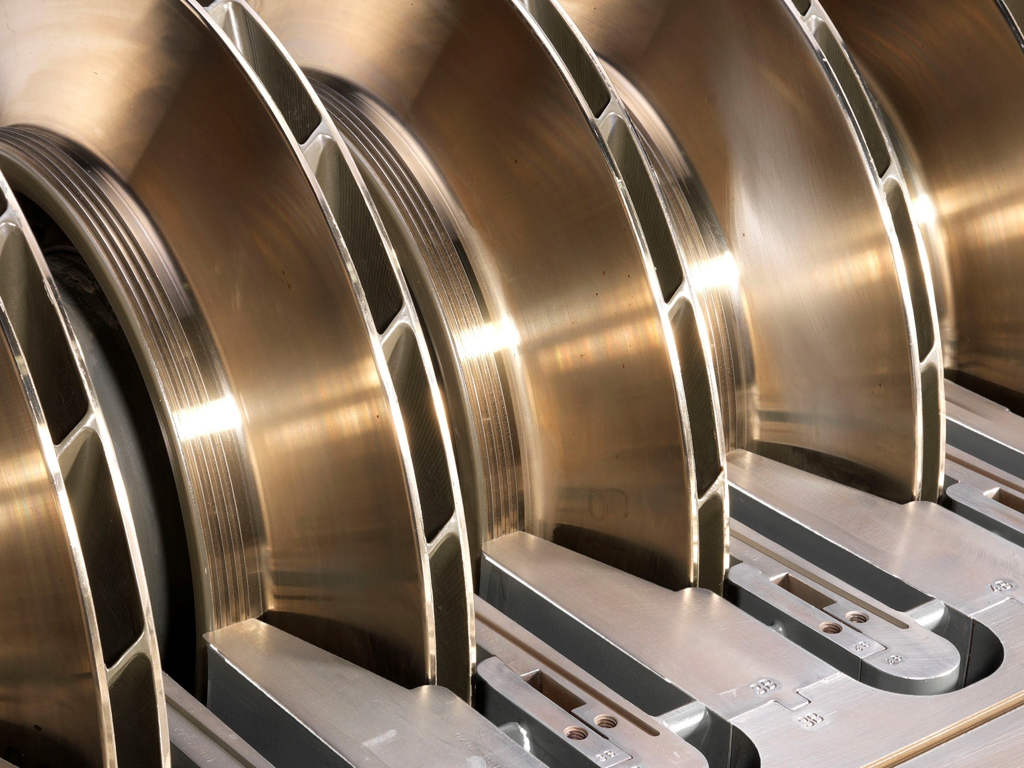 MAN Energy Solutions erhält Großauftrag - b4bschwaben.de